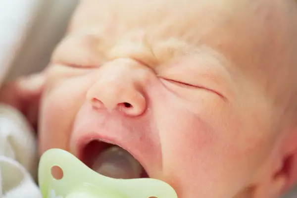 shutterstock_137150018-Babycrying