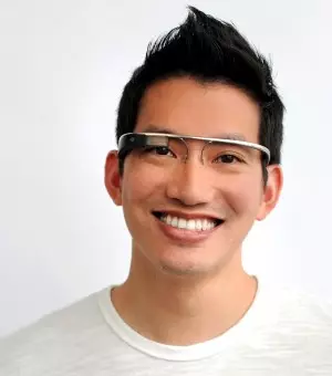 Tapaa Project Glass: Googlen Siri For Your Eyes 12382_1