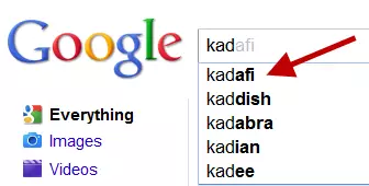 Kadafi, Kadhafi, Kadafi: Nan laj rechèch la, Piblikasyon nouvèl yo toujou ap goumen ak non lidè Libi a. 14485_12