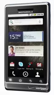 Прича о три Андроид телефона: Дроид 2, Самсунг Фасцинате и Гоогле Некус С 16336_3