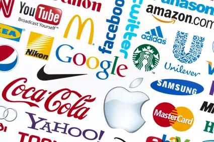 логотипы крупных брендов -Coke McDonalds Apple Google Facebook