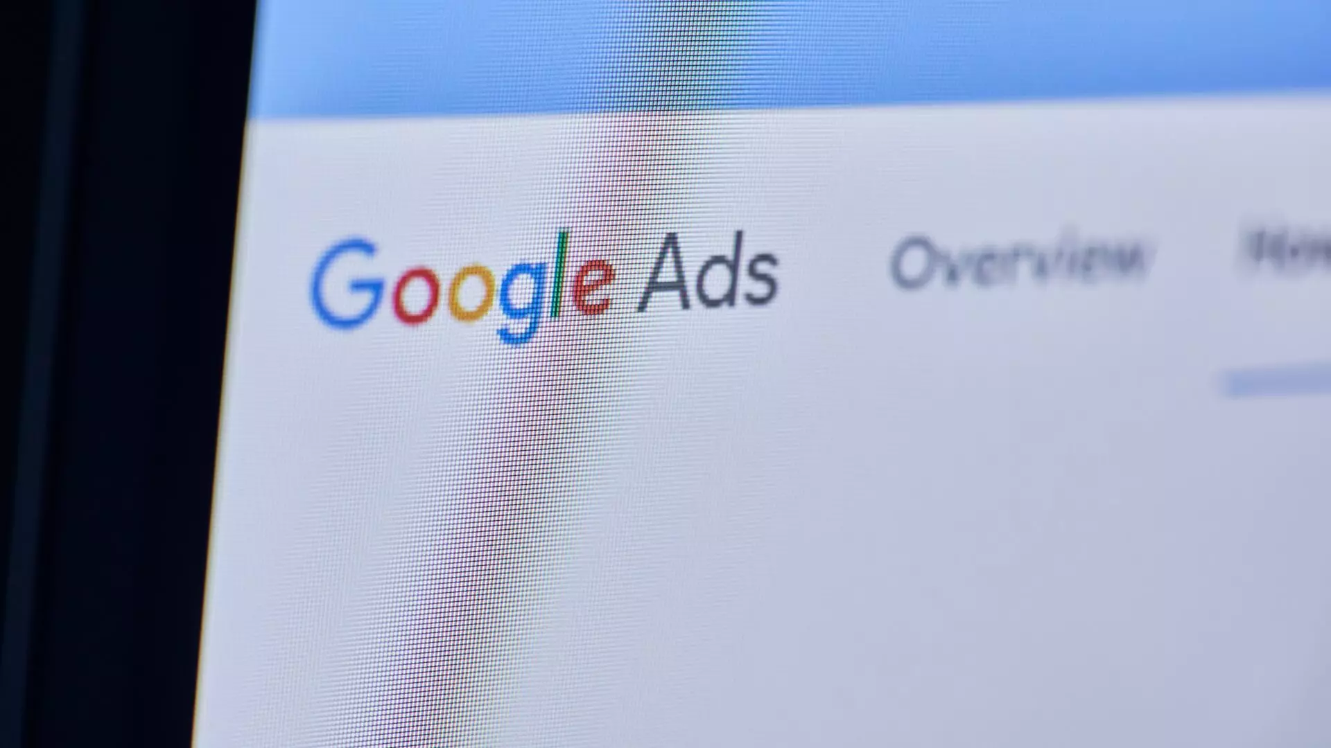 Google Ads एकीकृत विज्ञापनदाता सत्यापन कार्यक्रम बनाता है