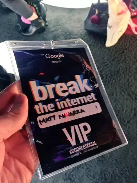 googlesocial-break the Internet