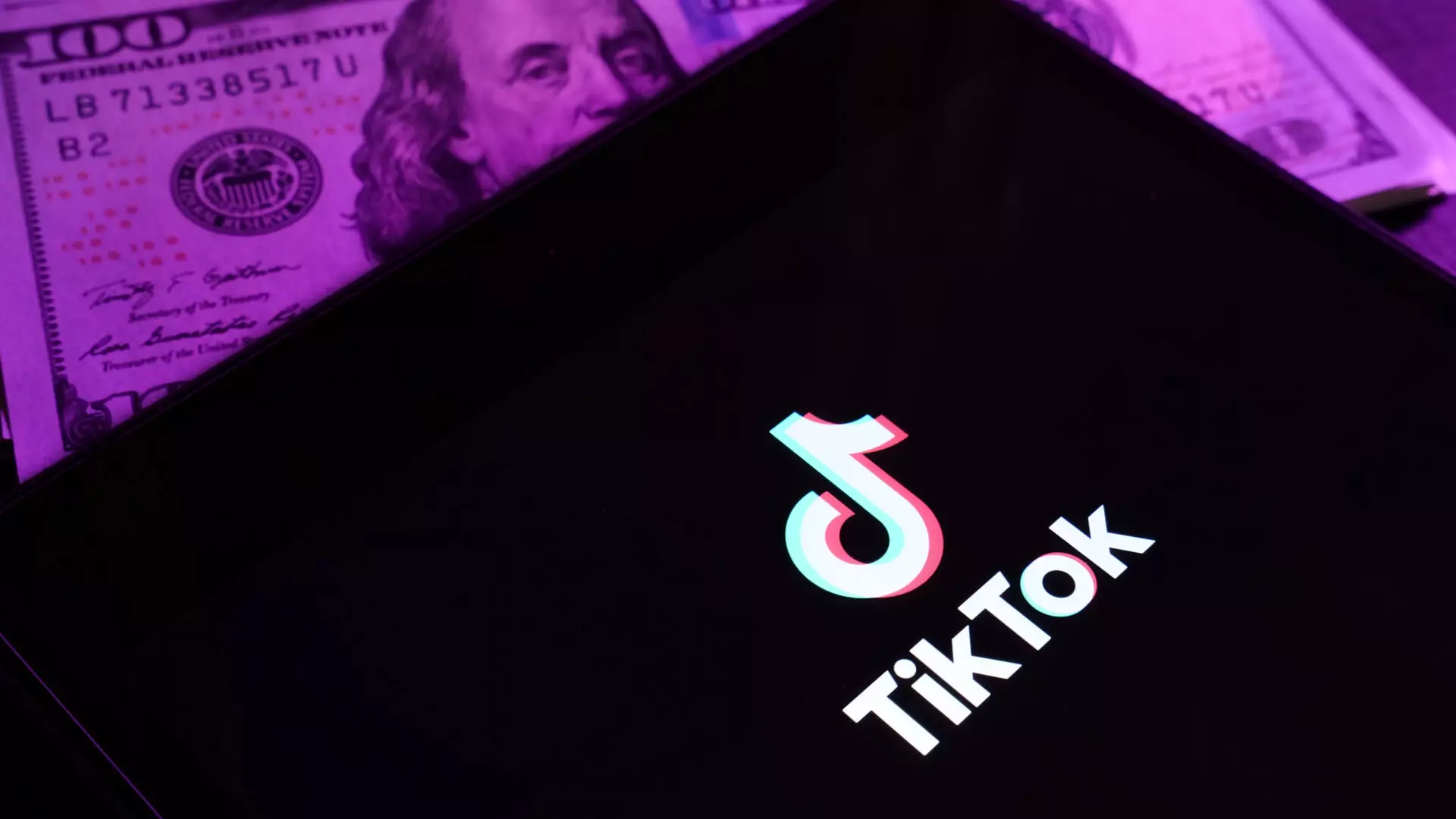 TikTok testuje reklamy w wyszukiwarce