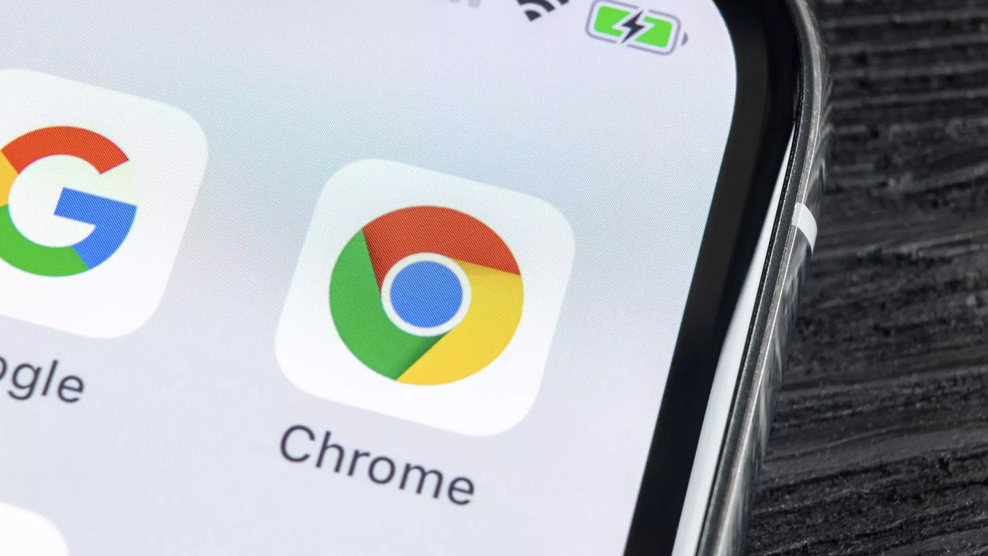 Chrome yana gwada binciken gefen Google a cikin burauzar