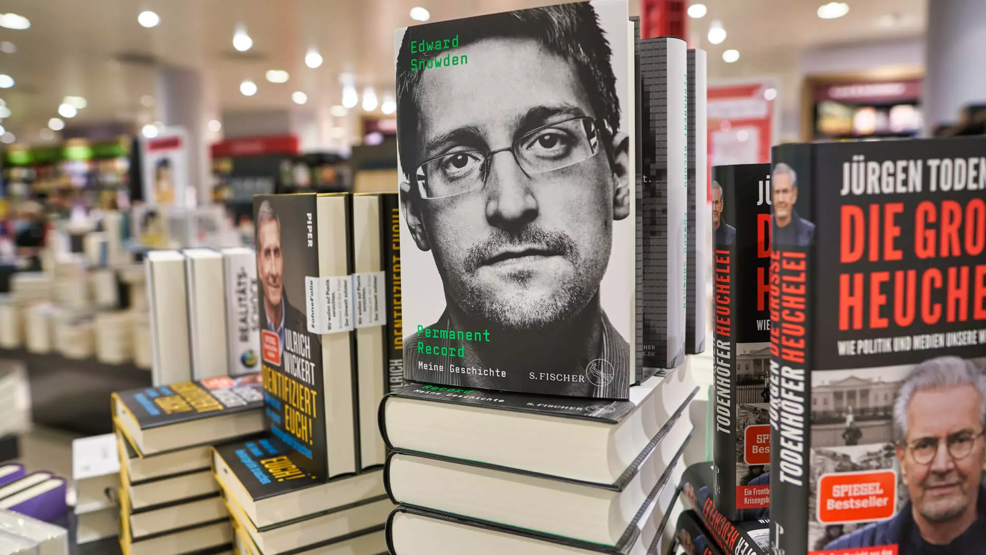 Edward Snowden critica a Google por la privacidad del motor de búsqueda