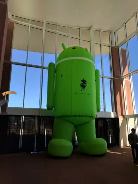 mór- Android