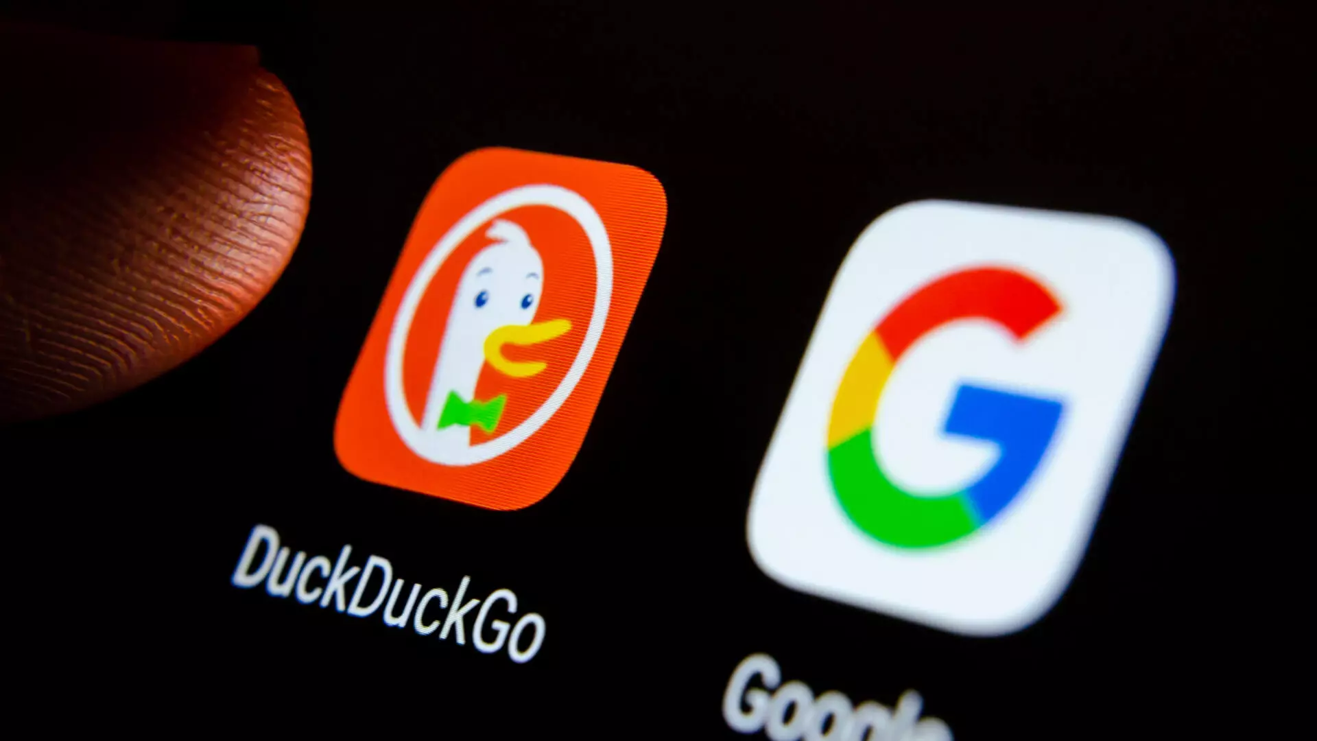 Ukugxila kwe-DuckDuckGo kubasebenzisi abacabangela ubumfihlo kuyiphusha idlule ekusesheni kwezigidi ezingu-100 ngosuku olulodwa