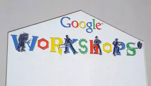 Ka raadi Sawirada: Panda & Penguin Speakers, R2D2 Android & Google Workshop 30640_4