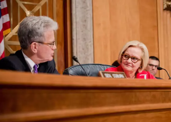 Coburn McCaskill Më lejoni ta kërkoj në google atë për ju