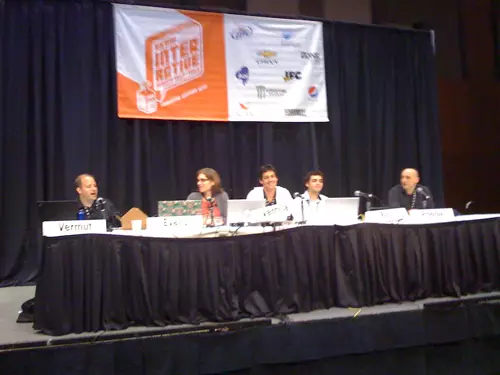 Live Blogging SXSW: ricerca sociale, un piccolo aiuto dai miei amici