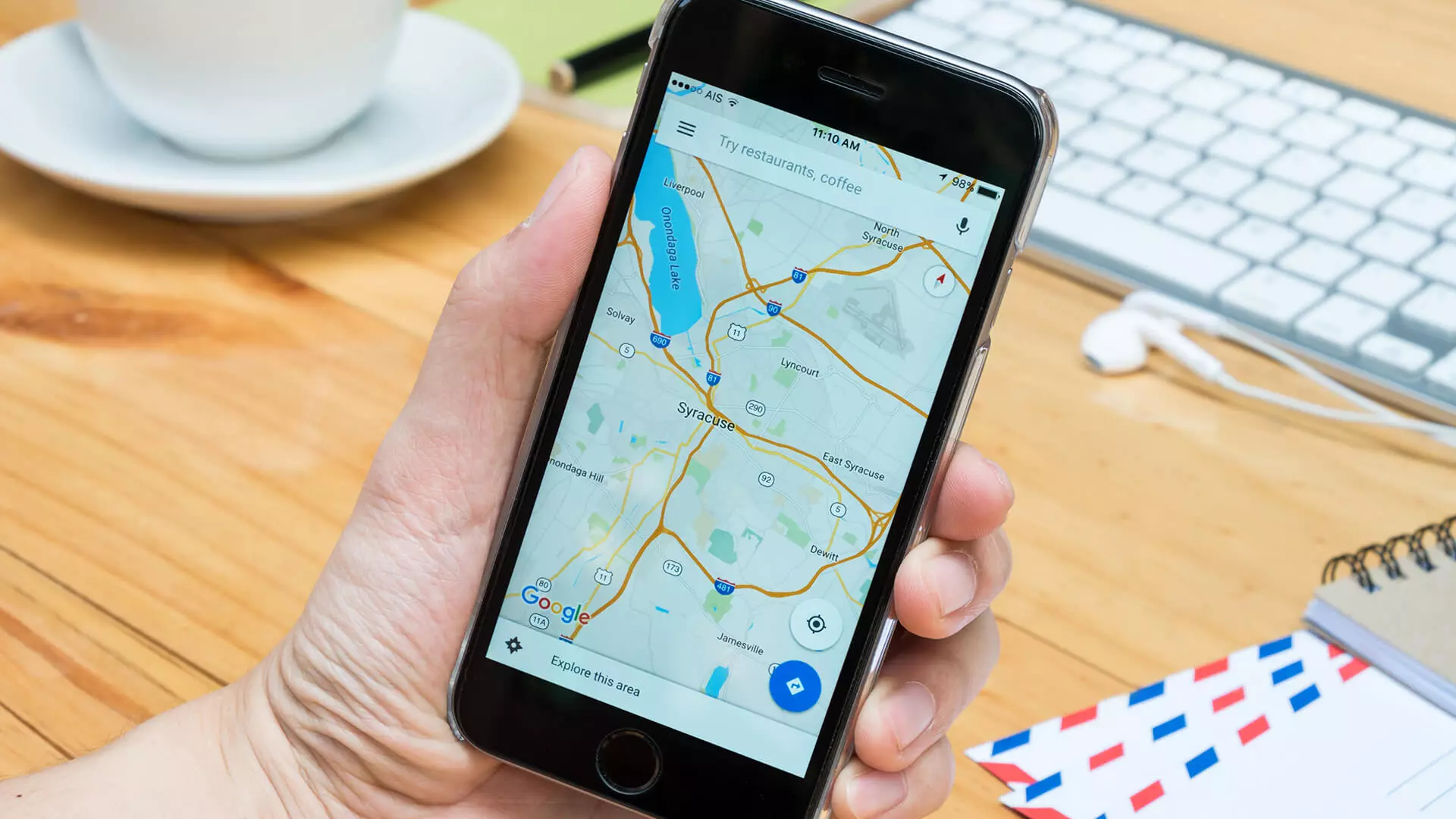 Google Maps ọ bụ ihe eziokwu agbagoro na-eche?